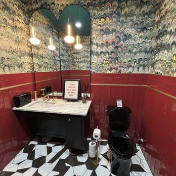 FUN BUNS - Updated April 2025 - 126 Photos & 66 Reviews - 15000 SH-46W ...