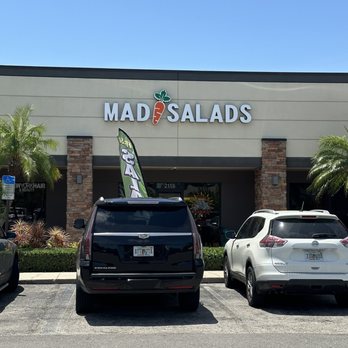MAD SALADS - Updated September 2025 - 20 Photos & 24 Reviews - 2119 S ...