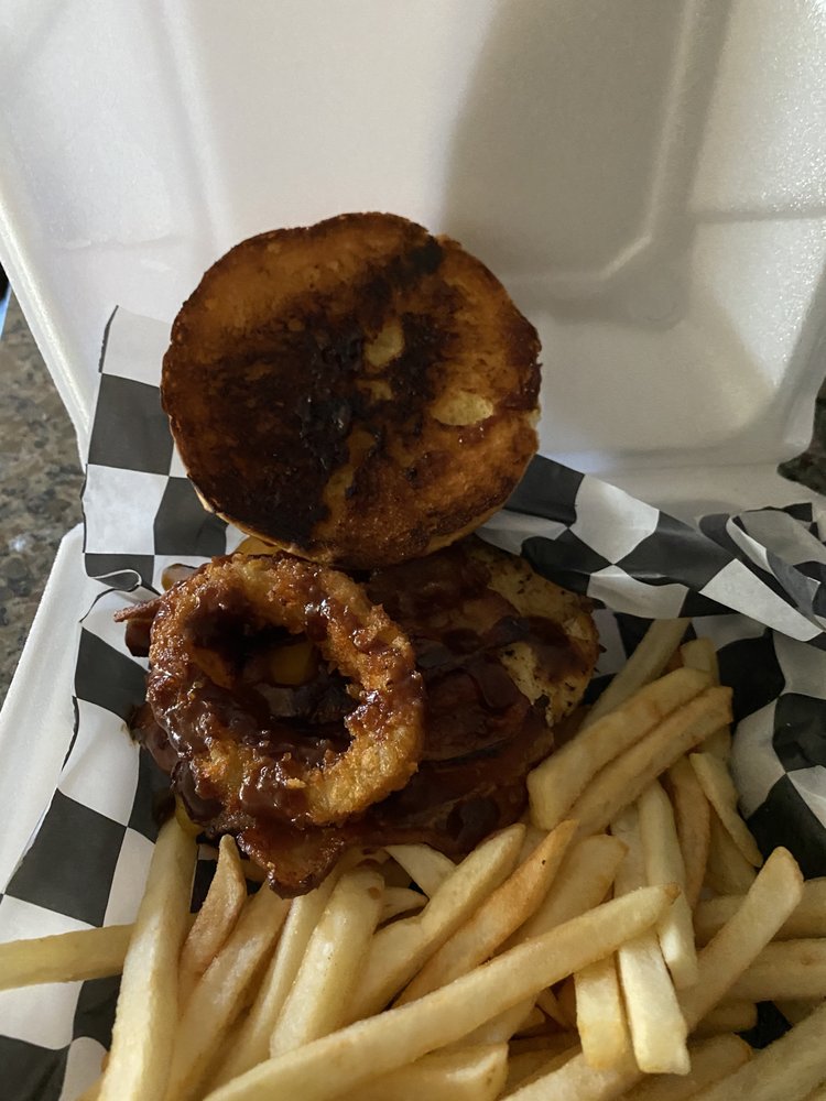 THE MONARCH GRILL - 17 Photos & 21 Reviews - 1000 Summerset Dr, Rio ...