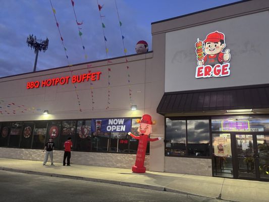 ER GE BUFFET - Updated August 2025 - 13 Photos - 6100 Sawmill Rd, Dublin, Ohio - Buffets ...