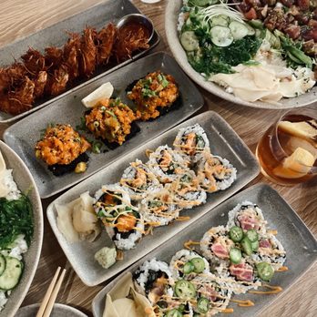 PACIFIC CATCH - Updated June 2024 - 343 Photos & 156 Reviews - 300 W ...