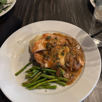 CLIFF DINING PUB - Updated January 2025 - 722 Photos & 635 Reviews ...