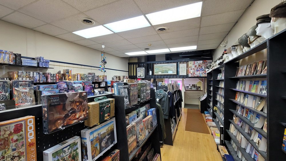 GRIFFON BOOKSTORE - Updated May 2025 - 19 Photos & 27 Reviews - 121 W ...