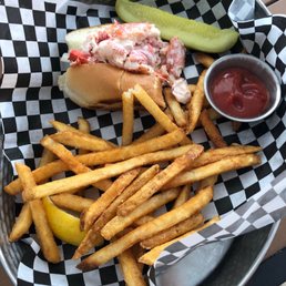 SEA DOG BREWING - Updated October 2025 - 96 Photos & 139 Reviews - 9 ...