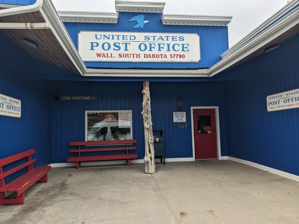 US POST OFFICE - Updated July 2025 - 529 Main St, Wall, South Dakota ...