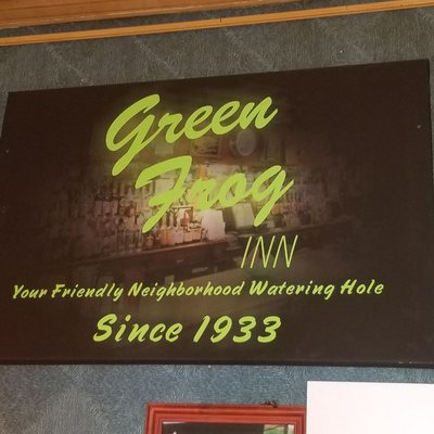 GREEN FROG INN - 65 Photos & 45 Reviews - 820 Spring St, Fort Wayne ...