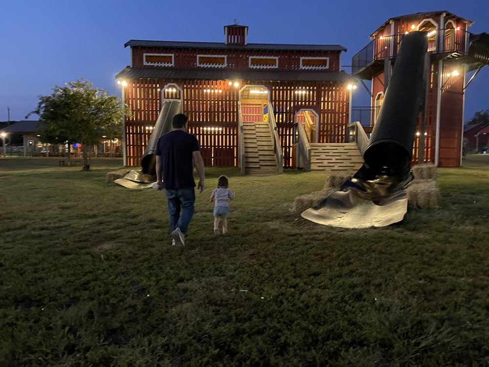 TATE FARMS - 13 Photos - 8414A Moores Mill Rd, Meridianville, Alabama ...