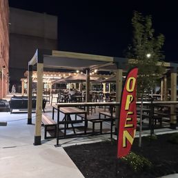 LARKS ENTERTAINMENT - Updated July 2025 - 72 Photos & 13 Reviews - 1527 ...