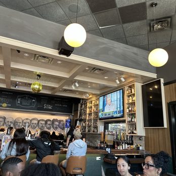 THE COMMON TABLE - Updated September 2025 - 1009 Photos & 813 Reviews ...