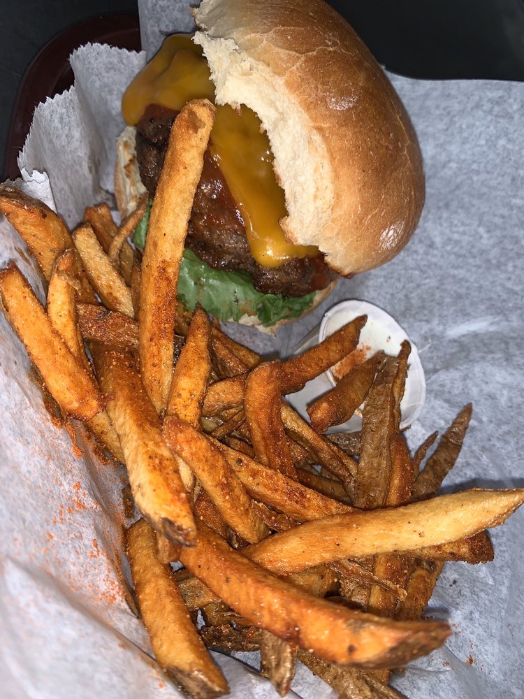 HOOPS CAFE - 18 Reviews - 505 Locust Ave, Fairmont, West Virginia ...