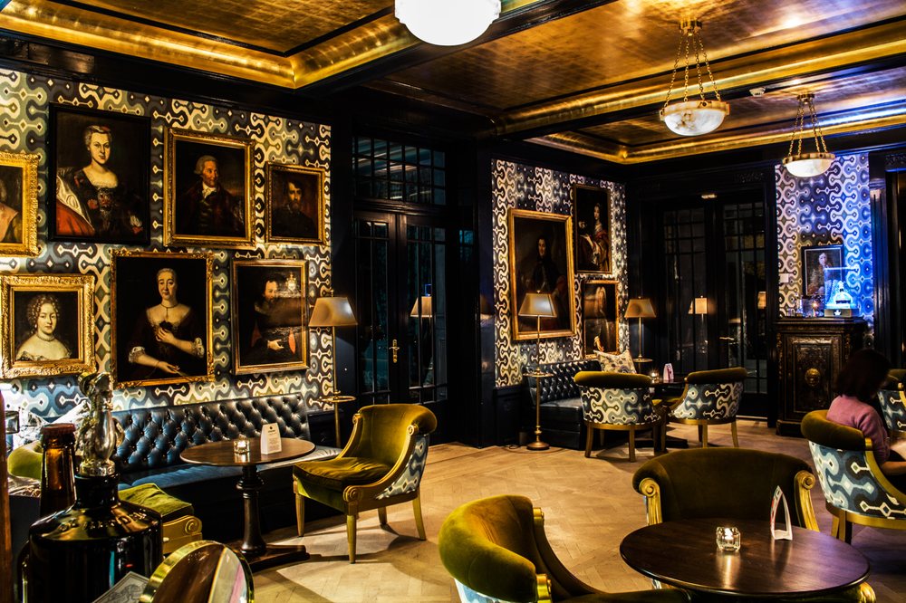 GÜTSCH BAR - Kanonenstrasse, Luzern, Switzerland - Cocktail Bars ...