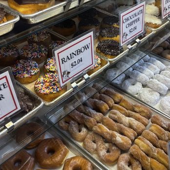 DONUT FRIAR - Updated January 2026 - 485 Photos & 566 Reviews - 634 ...