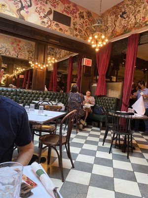 THE BAR ROOM - Updated May 2025 - 569 Photos & 645 Reviews - 117 E 60th ...