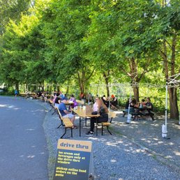 SUGARPINE DRIVE-IN - Updated November 2024 - 1075 Photos & 580 Reviews ...