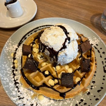 DEMETRES SHOPS AT DON MILLS - Updated January 2026 - 281 Photos & 86 ...