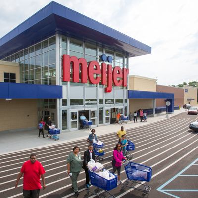 MEIJER - 21 Photos & 12 Reviews - Grocery - 3900 W US 10, Ludington, MI ...