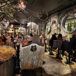 WOLF BY VANDERPUMP AT CAESARS REPUBLIC LAKE TAHOE - Updated December ...