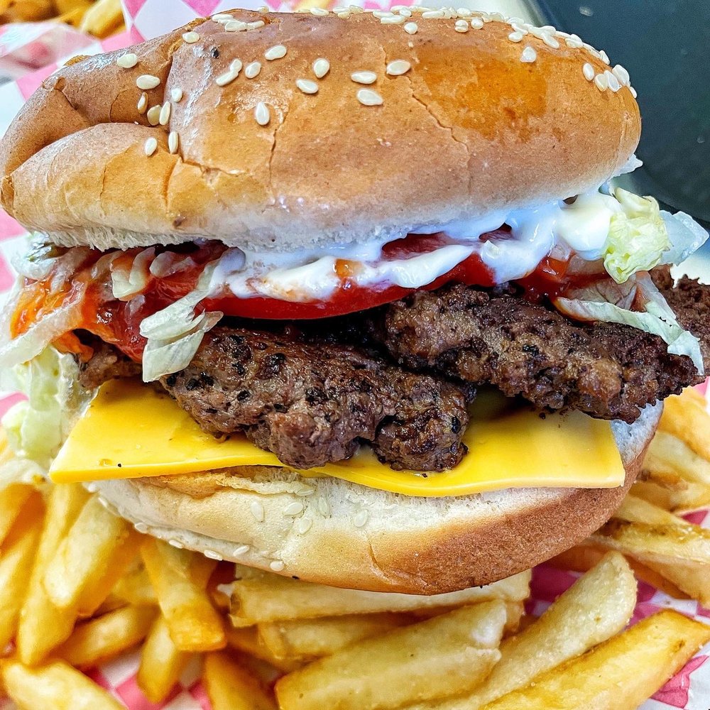 VICKI’S LUNCH VAN - Updated December 2025 - 80 Photos & 90 Reviews ...