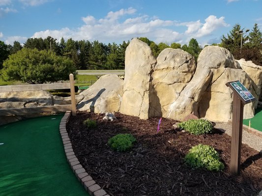 GRAND SLAM MINI GOLF - Updated January 2026 - 20 Photos - 222 Grand ...