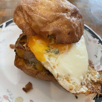 FIORE - Updated January 2026 - 127 Photos & 33 Reviews - 2413 Frankford ...