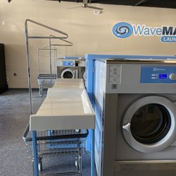 WAVEMAX LAUNDRY - PLANO - 19 Photos & 23 Reviews - 3611 14th St, Plano ...