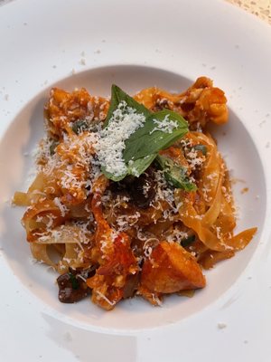 SOFIA - 169 Photos & 75 Reviews - 99 Yorkville Ave, Toronto, Ontario ...