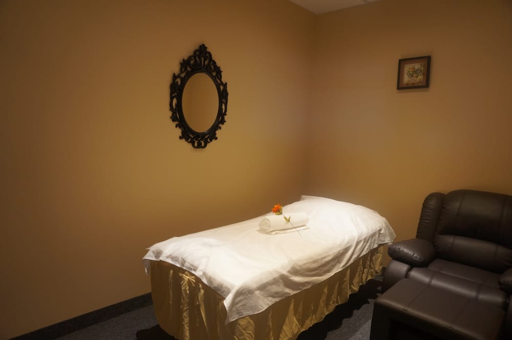GOLDEN FOOT SPA - Updated April 2024 - 4271 Sheppard Avenue, Toronto ...