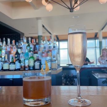 TOPSIDE - 597 Photos & 323 Reviews - 101 W Monument St, Baltimore ...