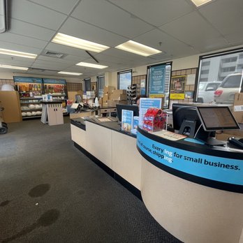 THE UPS STORE - Updated September 2025 - 59 Photos & 246 Reviews - 1670 ...