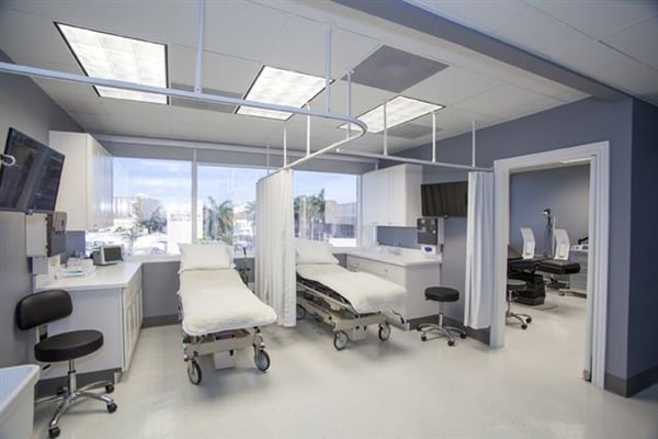 PHILLIP R. CRAFT, MD - Updated September 2025 - 17 Reviews - 777 Arthur ...