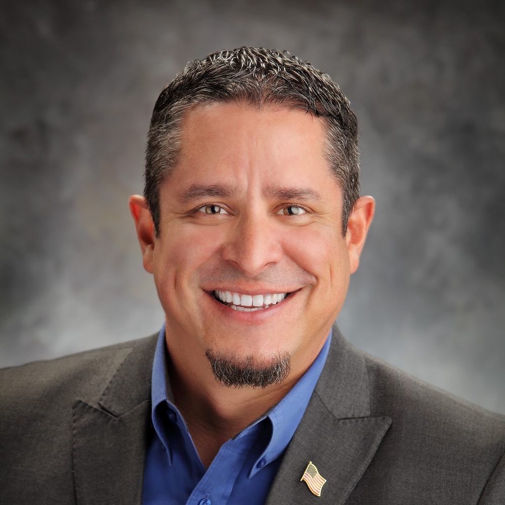 Mark Budge's Instagram, Twitter & Facebook on IDCrawl