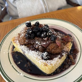 THE THIRD - Updated December 2025 - 49 Photos & 18 Reviews - 1017 ...