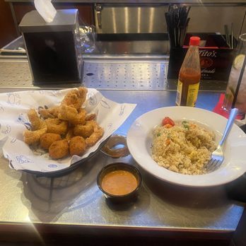 BLUE HOOK CAJUN SEAFOOD & BAR - Updated September 2024 - 66 Photos ...