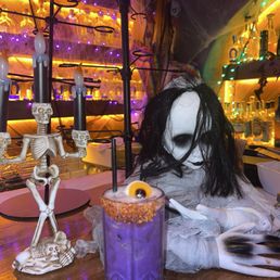 ZOCALO - Updated December 2025 - 600 Photos & 596 Reviews - 187 10th St ...