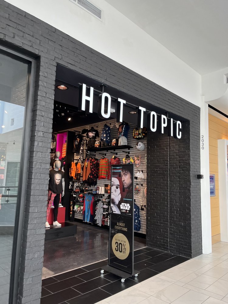 HOT TOPIC - Updated May 2025 - 23 Photos & 32 Reviews - 2086 NewPark ...