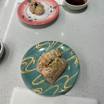 UZU REVOLVING SUSHI - Updated December 2024 - 270 Photos & 127 Reviews ...