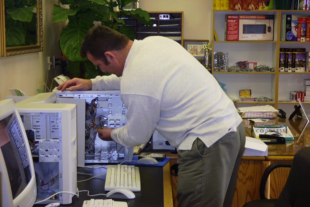 PRO-TECH COMPUTERS - Updated December 2025 - 25 Reviews - 930 Shiloh Rd ...