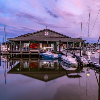 YORK RIVER YACHT HAVEN - Updated July 2025 - 64 Photos & 20 Reviews ...