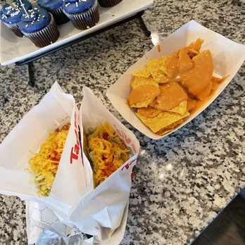 TACO VIA - Updated December 2025 - 57 Photos & 86 Reviews - 8896 W 95th ...