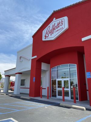 BUFFETTS CANDIES - Updated December 2025 - 64 Photos - 5401 Academy Rd ...