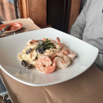 RIVER’S END RESTAURANT & INN - Updated Jun 2024 - 756 Photos & 682 ...