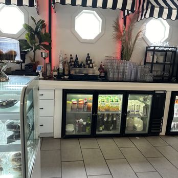 TASTE - Updated December 2025 - 22 Photos & 40 Reviews - 5 Colonial Plz ...