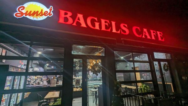 SUNSET BAGELS CAFE & GRILL - Updated January 2026 - 29 Reviews - 5607 ...