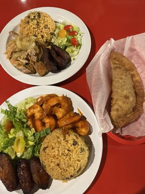 LA PERLA - Updated March 2025 - 20 Photos & 19 Reviews - 3295 Castro ...