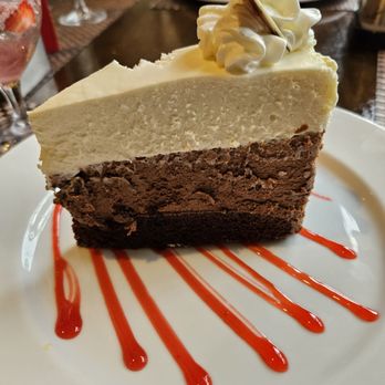 RED RESTAURANT & BAR - Updated September 2024 - 1313 Photos & 784 ...