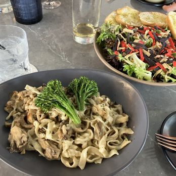 DRAFT + TABLE ARGENTA - Updated May 2024 - 39 Photos & 28 Reviews - 301 Main Street, North ...