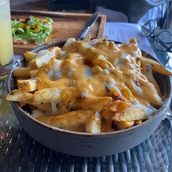 LAKESIDE BAR & GRILL - Updated July 2024 - 227 Photos & 94 Reviews ...