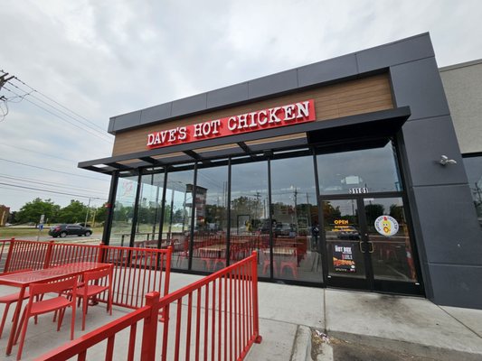 DAVE’S HOT CHICKEN - Updated April 2025 - 35 Photos & 34 Reviews ...