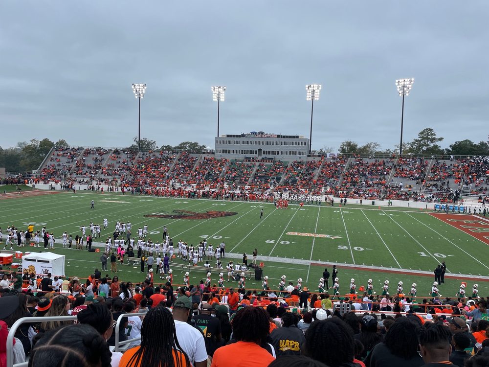 BRAGG MEMORIAL STADIUM - Updated June 2025 - 1500 Wahnish Way ...