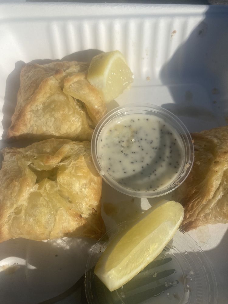 BEACH GRUB - Updated August 2024 - 2681 Westhaven Dr, Westport ...